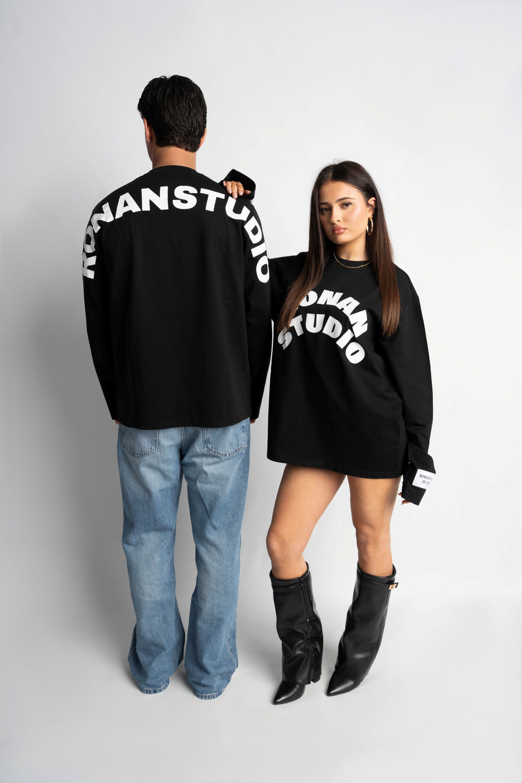 PRE-ORDER RS ARC LONGSLEEVE BLACK – RONANSTUDIO.EU